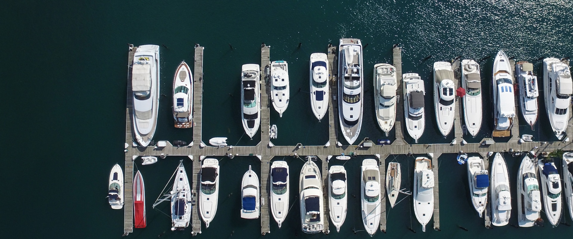 Identifying Your Needs: Choosing the Right Boat Type